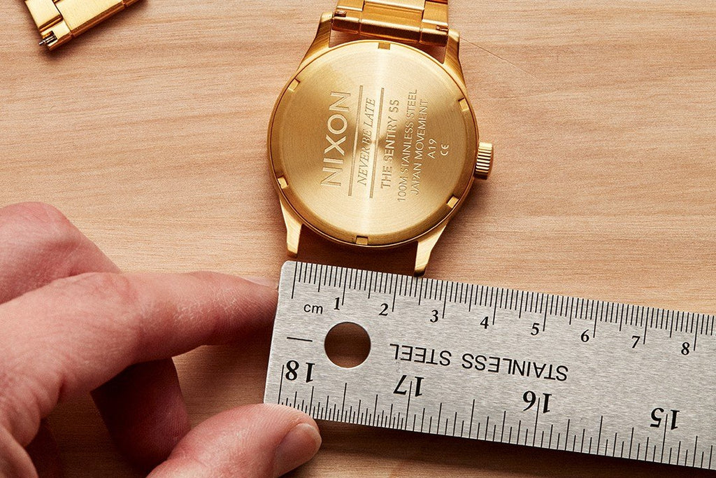 What Is Watch Lug Width And How To Measure It Nixon US what-is-watch-lug-width-and-how-to-measure-it-nixon-us