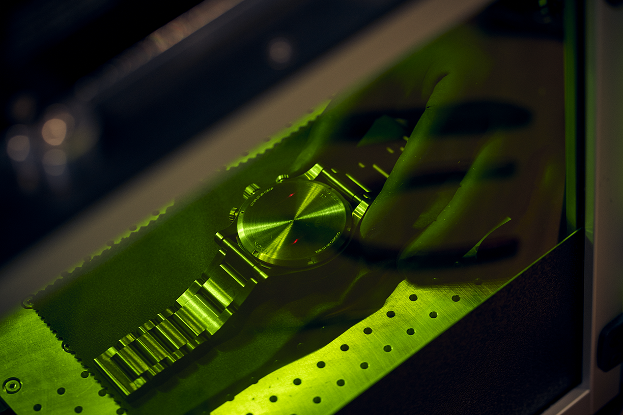 16 Engraving Ideas for Birthday Gift Watches – Nixon US